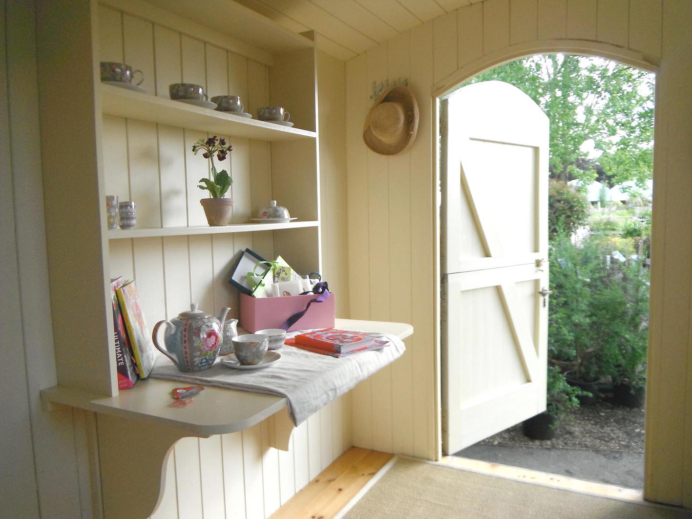 Shepherds Hut Gallery - Cotswold Shepherds Huts